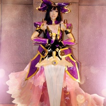 Tohka Yatogami (夜刀神 十香):Date A Live cosplay | Anime Gallery | Tokyo ...